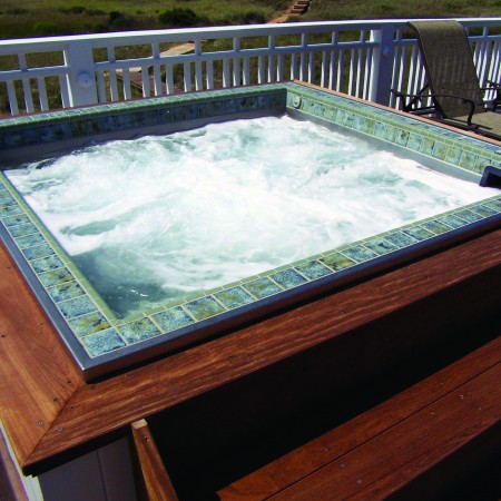 Edison Lofts Rooftop Pool - Construction - Stainless Aquatics ...