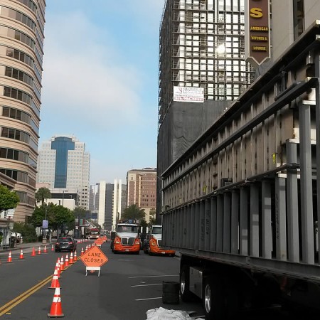 Edison Lofts Rooftop Pool - Crane Install - Stainless Aquatics ...